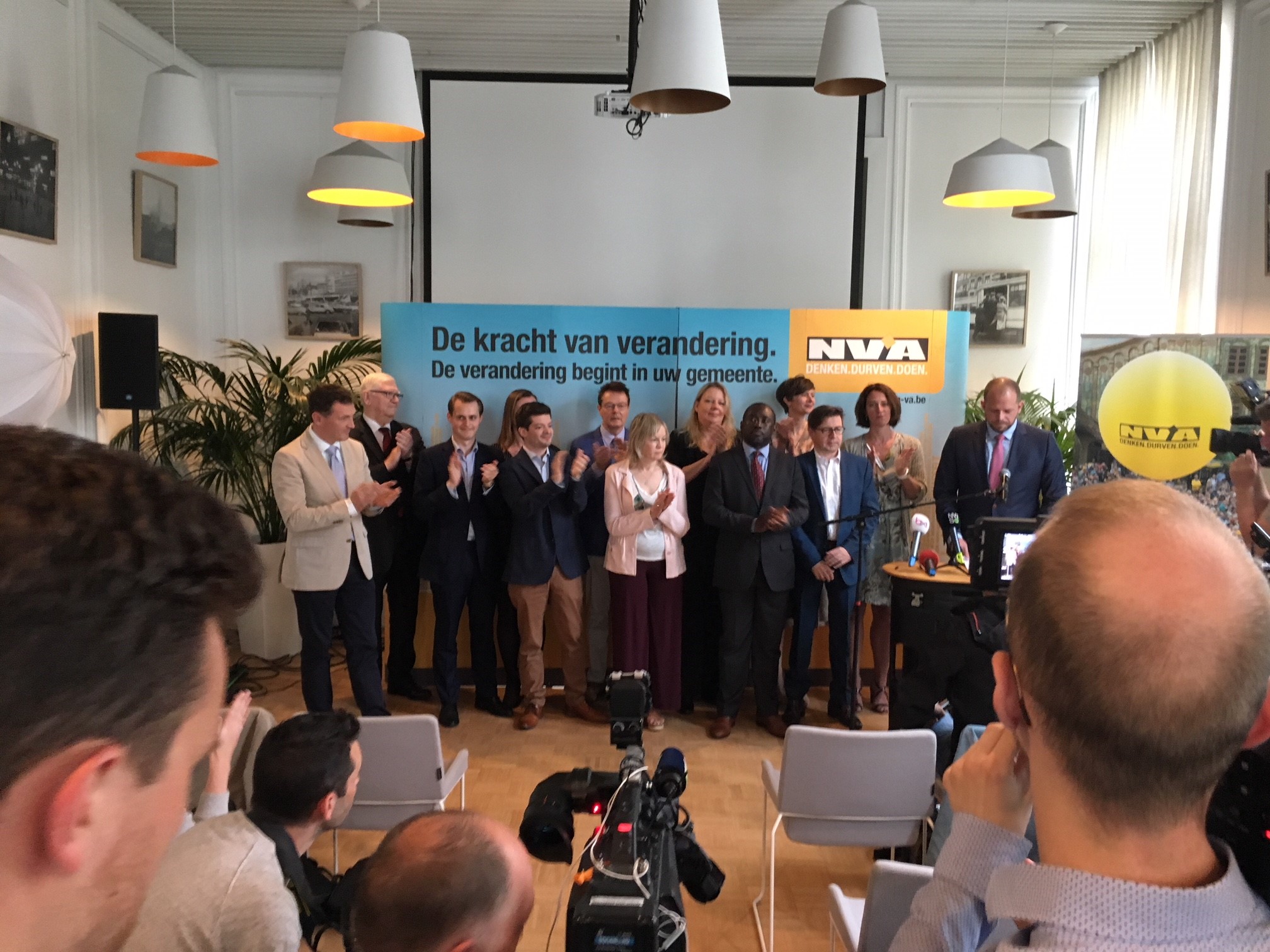 “N-VA stelt lijsttrekkers lokale verkiezingen in Brussel voor” | N-VA ...